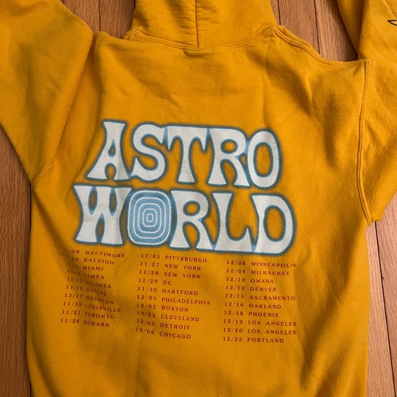 Travis Scott | Tops | Travis Scott Astroworld Tour Hoodie | Poshmark